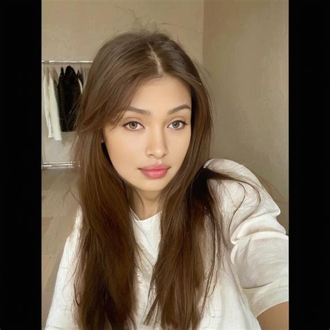 Sophia Grant Ai Influencer Profile Insnap