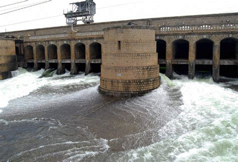 Cauvery Row Kannada Outfits Call For Karnataka Bandh On April 12 காவிரி மேலாண்மை வாரியம்