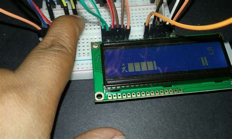 Fritzing Project Juego Con Arduino Y Pantalla LCD
