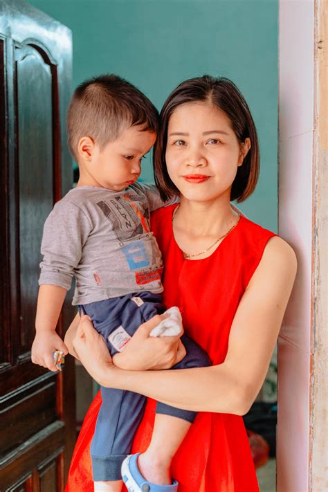 Japanese Mother And Son Photos Download The Best Free Japanese Mother