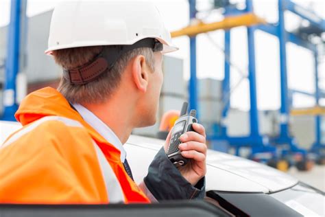 How To Use A Two Way Radio For Communication Digicom Wireless