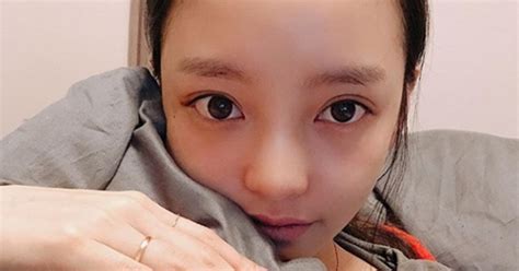 오늘도 예쁜 얼굴 구하라 민낯도 굴욕 없어