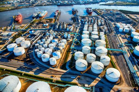 Data Driven Hydrocarbon Production Forecasting Using Machine Learning