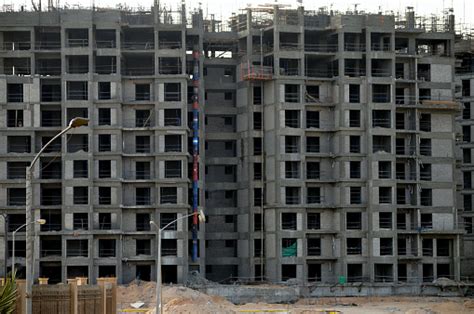 Orascom 건설 Zed 도시 Sheikh Zayed 새로운 부동산 이집트 프로젝트 및 새로운 주거용 타워에 의한 이집트의 새로운 고층 건설 현장 0명에 대한 스톡 사진