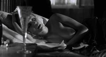 DF UL Embeth Davidtz And Magdalena Komornicka Schindler S List 1993 Hd1080p Full Frontal