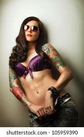 Thousand Attractive Naked Woman Tattoos Royalty Free Images Stock Photos Pictures