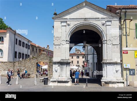 Muda Gate Porta Della Muda To Preseren Square Piazza Prešeren