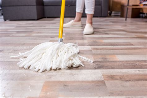 How To Mop A Floor Properly Homelization