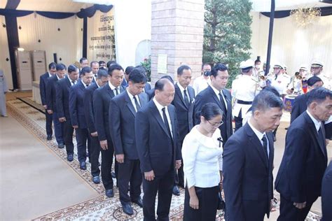 លោក ឃួង ស្រេង អភិបាលរាជធានីភ្នំពេញ