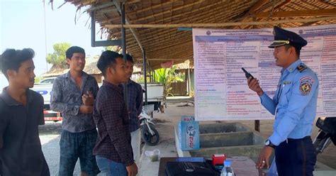 មន្ត្រីនគរបាលចរាចរណ៍ ខេត្តកំពត ស្នើដល់អ្នកបើកបរត្រូវខ្លាចច្បាប់ គោរពច្បាប់