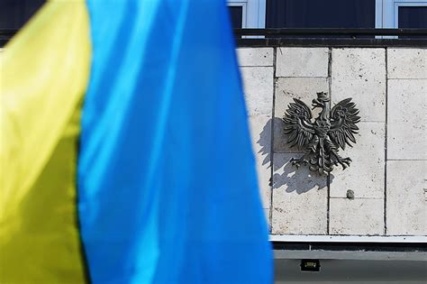Посла Польши вызвали в МИД Украины после слов министра о неблагодарности Киева
