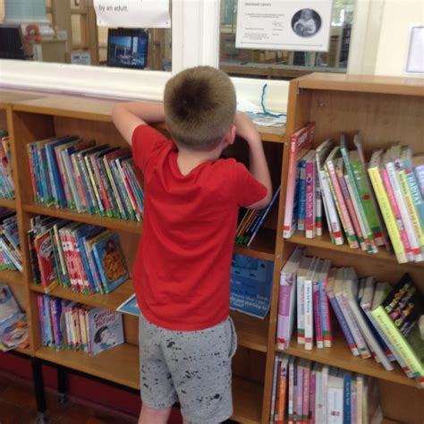 Team Ac Library Visit Wombwell Park Street Primary