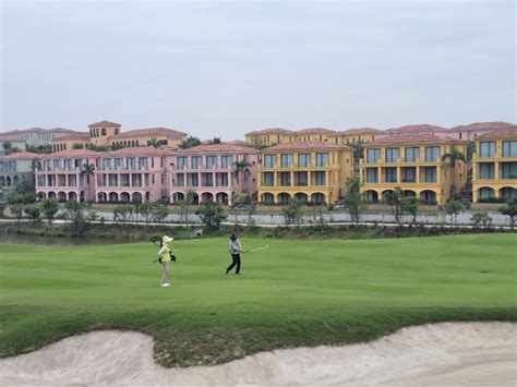 산·호수·하늘 3박자 갖춘 하노이 스카이레이크cc 베트남 명문 골프장을 찾아서