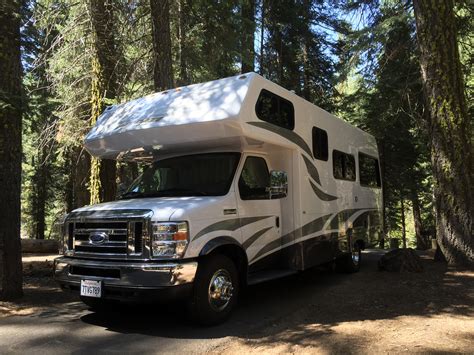 2016 Lazy Daze 24 Foot Twin King Motorhome Rv