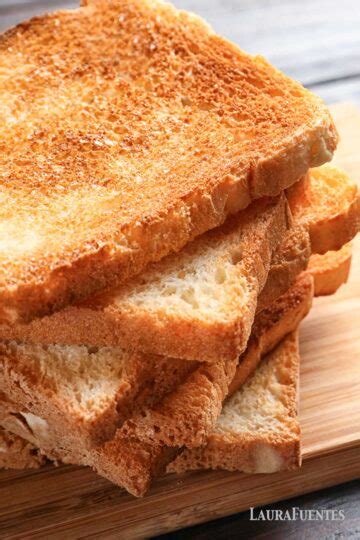 How To Make Toast In The Oven In Seconds Laura Fuentes