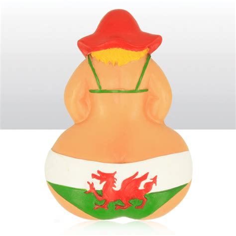 Wales Dragon Bikini Bum Resin Magnet Manavuk