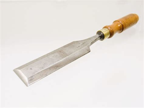 Amazing L J White 2 Wide Beveled Edge Chisel Scary Razor Sharp