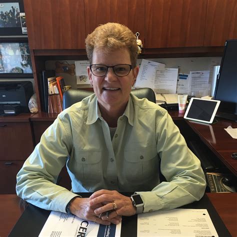 Joint Today We Celebrate The Legendary Career Of Ceo Les Winter Les