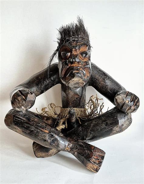 Статуетка папуас натуральне дерево — ціна 600 грн у каталозі Статуетки Купити товари для дому та