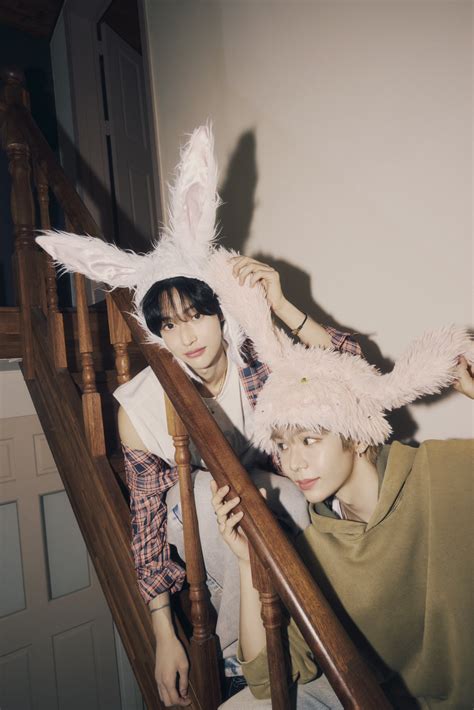 더쿠 에뛰드 X 라이즈 원빈 화보 컷