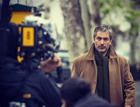 ببینید پشت صحنه دیده نشده فیلم تی تی پارسا پیروزفر استاد لهجه گیلکی