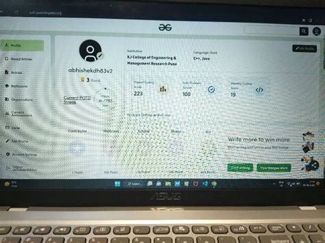 finished 100 data structure and algorithm questions on geeks for geeks