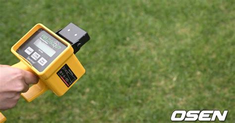 골프장 잔디 관리 기술 도입 K리그 축구장 잔디 색상 상태 진단 [사진]