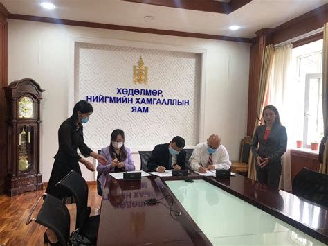 ХОВД БАЯН ӨЛГИЙ АЙМАГТ ХӨГЖЛИЙН БЭРХШЭЭЛТЭЙ ХҮҮХДИЙН ХӨГЖЛИЙГ ХАНГАХАД ДЭМЖЛЭГ ҮЗҮҮЛЭХ ТӨСӨЛ