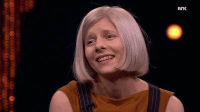Aurora Aksnes Gifs Tumbex Aurora Aksnes Gifs Tumbex