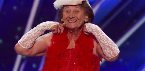 Video El Striptease Viral De Una Abuela De 90 Años