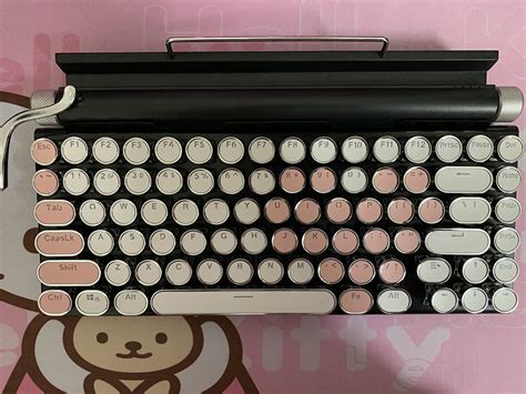 Retro Typewriter Pink Mechanical Keyboard Punk Keycap Phone Tablet Wireless Bluetooth Mechanical