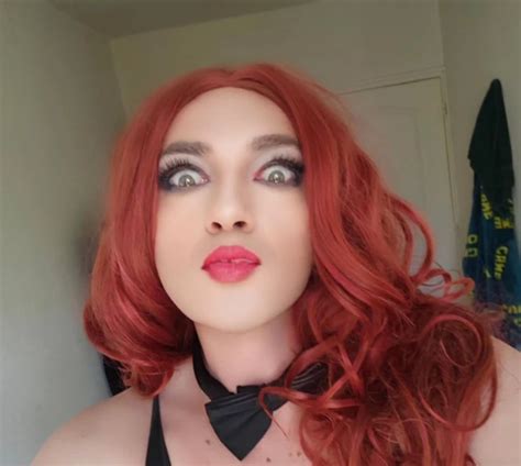 Bivši Voditelj Rts Danas Je Dženi Danijel Se Sada Bavi Prostitucijom