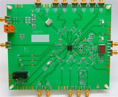 LMK04000BEVAL NOPB Evaluation Board Using LMK04000 Precision Clock Conditioner With Dual PLLs