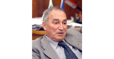 Референдум за БАН искат учени