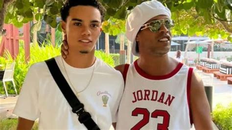 Ronaldinhos Son Set To Follow In Famous Fathers Footsteps As 17 Year Old Trains With Barcelona
