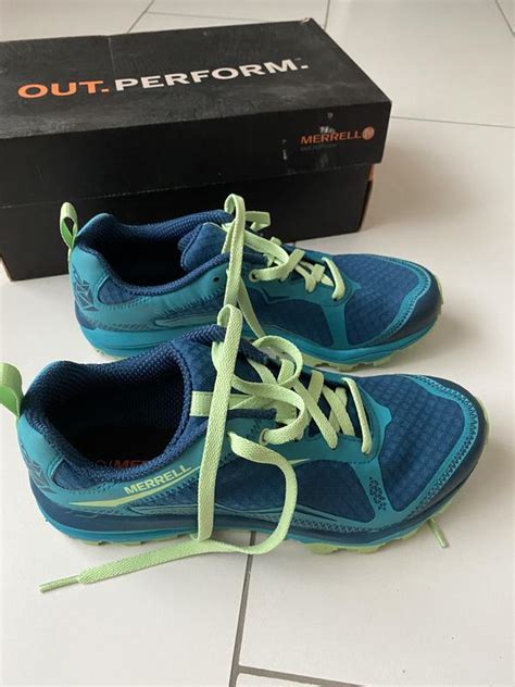 Кросівки — ціна 1300 грн у каталозі Кросівки Купити жіночі речі за доступною ціною на Шафі