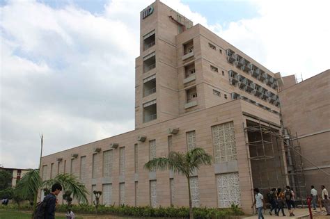 Iiitd Shift Architects