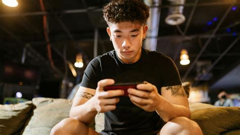 Guide For How To Make End Crystals In Minecraft The Portable Gaming