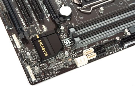 Обзор материнской платы Gigabyte GA-B85M-D3H