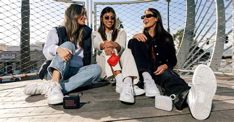 JBL GO 4 ลำโพงไรสายพกพา ปรบแตง EQ ได ราคา 1 990 บาท