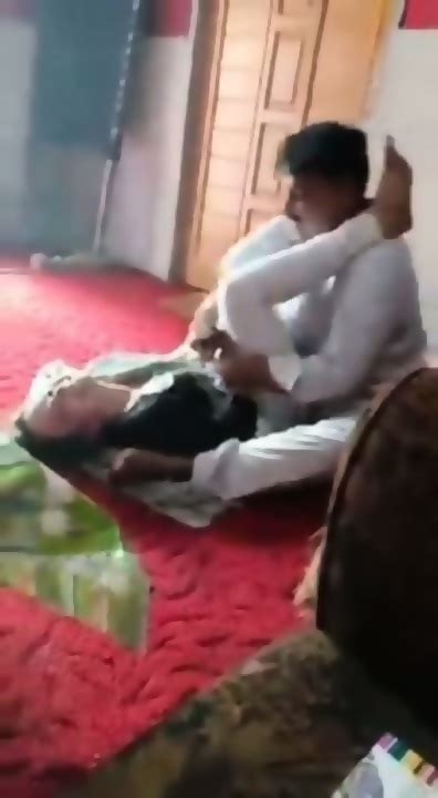 PaKIsTanI Pakistani College Professor Romance With Her Own College Babe Viral MMS