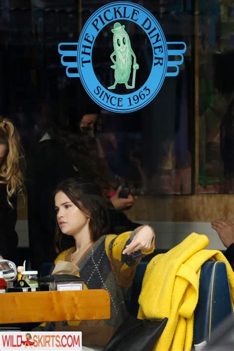 Selena Gomez Selena Gomez Selenagomez Nude OnlyFans Instagram Leaked Photo 58