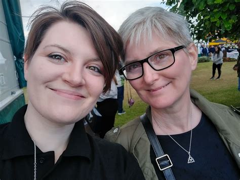 Eloise Eloise Trett Writer Presenter And Performer