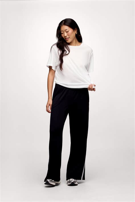 Loose Tee White Nuuds