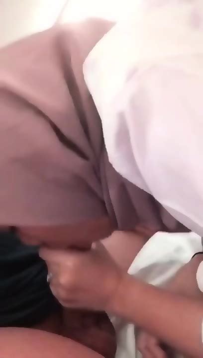 Senyuman Ayang Isep Kontol Eporner