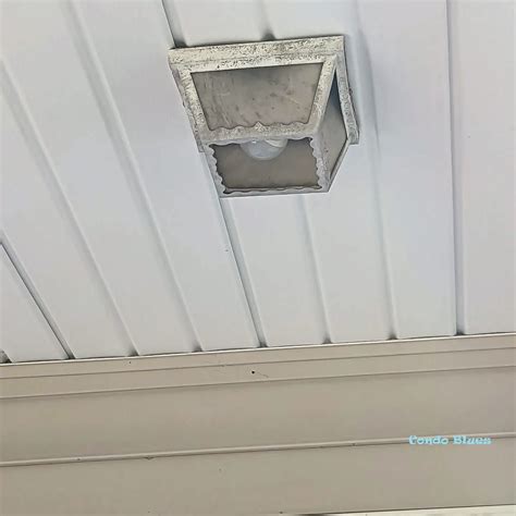 Condo Blues Easy Porch Light Update