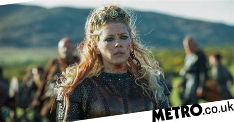 Vikings Star Katheryn Winnick Starts One Month Countdown To Season 6 Metro News