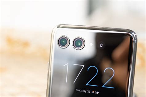 Motorola Razr Plus Review Solid Galaxy Flip Alternative PhoneArena