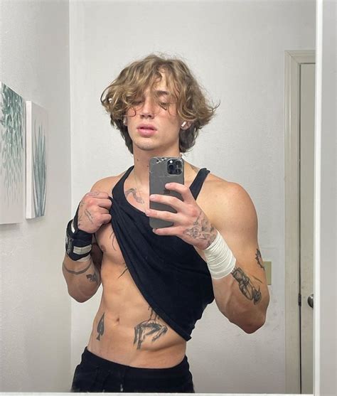 Vinnie Hacker Just Aust In On Tumblr