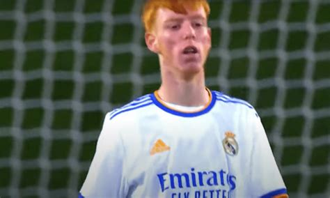 Marc Cucalon Lascia Il Calcio Il Lungo Messaggio E Le Reazioni Social